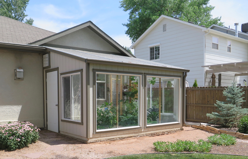 Insulated Solar Greenhouse Designs | Ceres Greenhouse